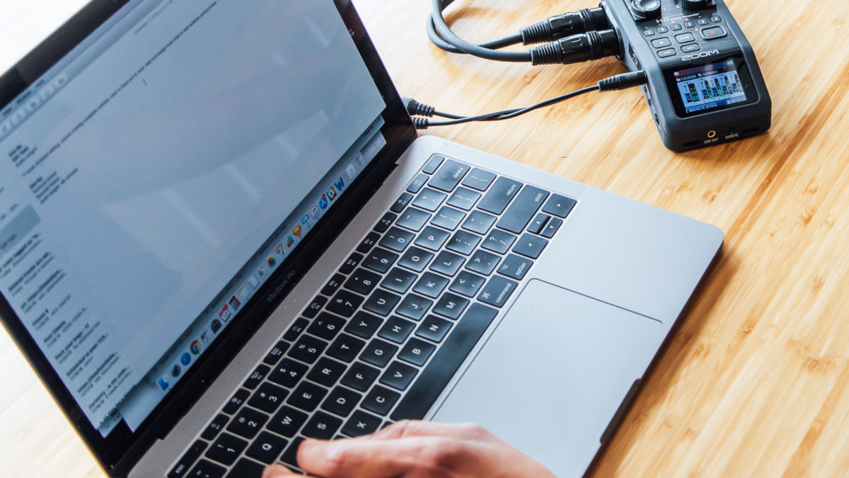 How to Write Show Notes & 5 Reasons Why You Desperately Need Them